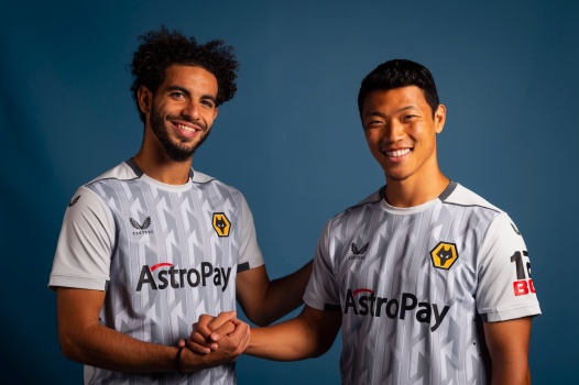 Wolverhampton Wanderers 2022-23 Castore Third Kit - Football Shirt ...