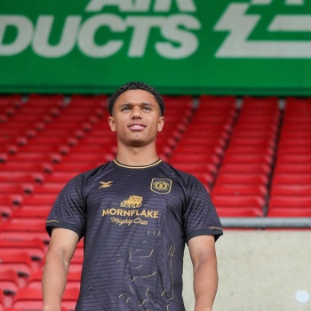 Crewe Alexandra 2021-22 FBT Away Shirt - Football Shirt Culture ...