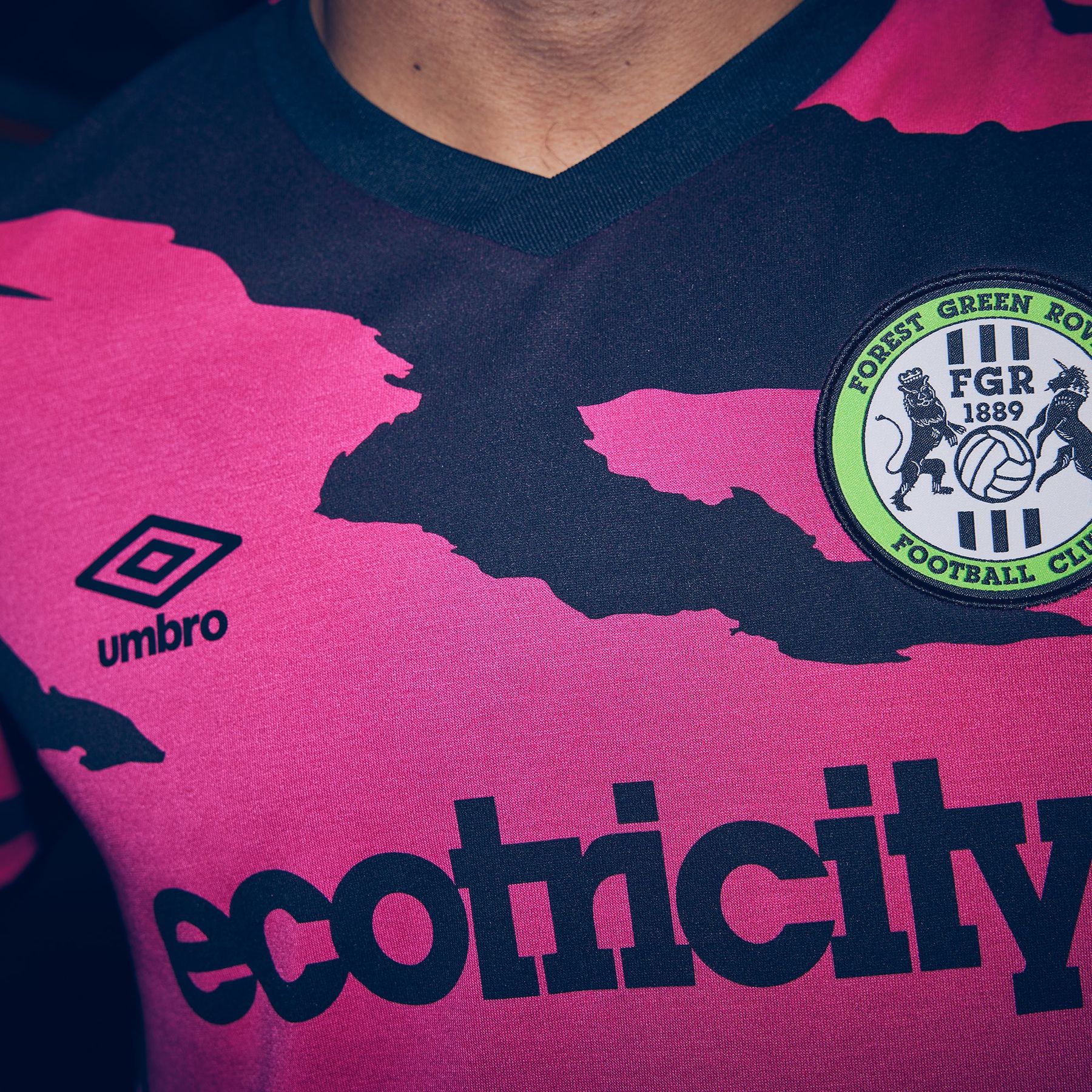 Forest Green Rovers 2023-24 Umbro Away Kit - Football Shirt Culture ...
