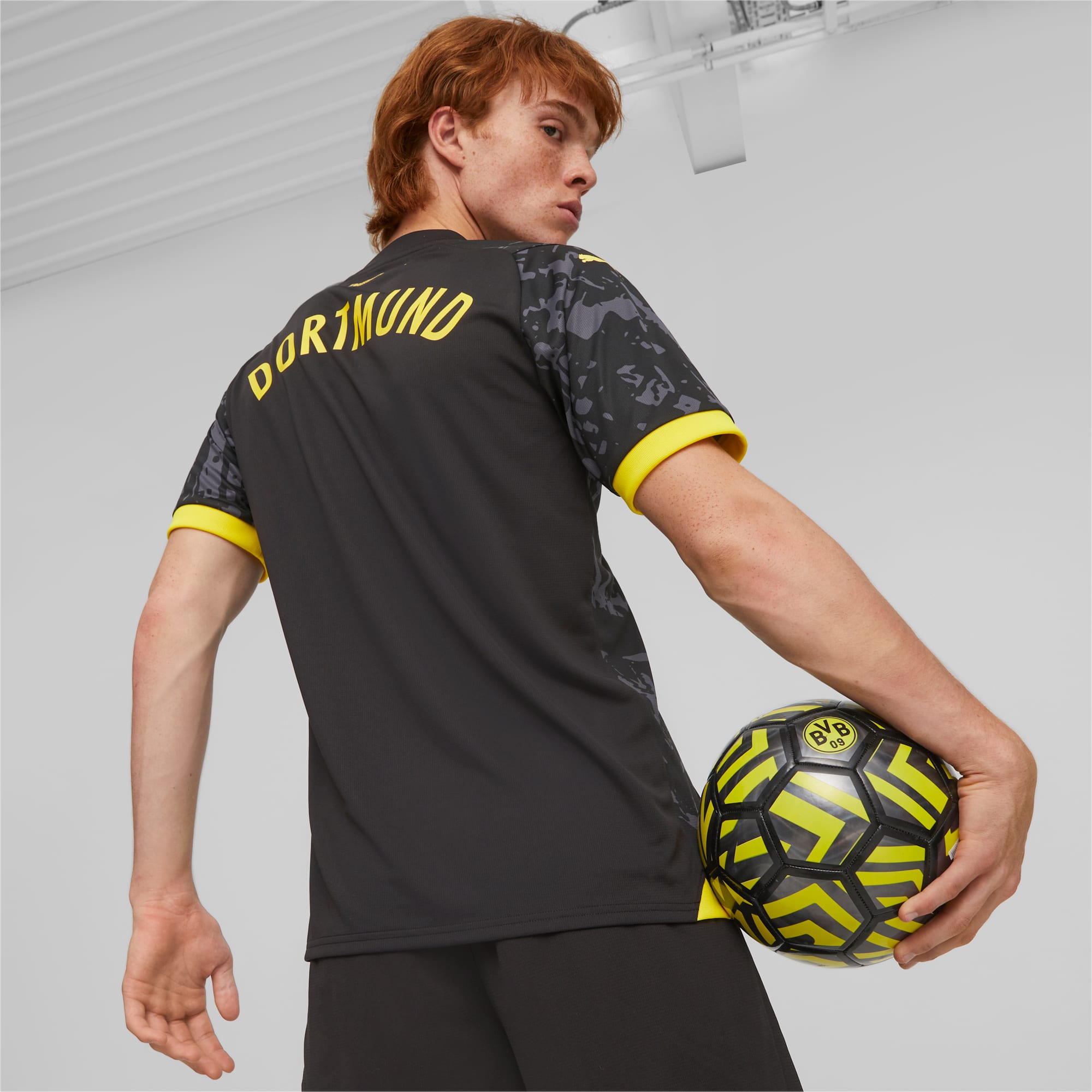 Borussia Dortmund 2023-24 Puma Away Kit