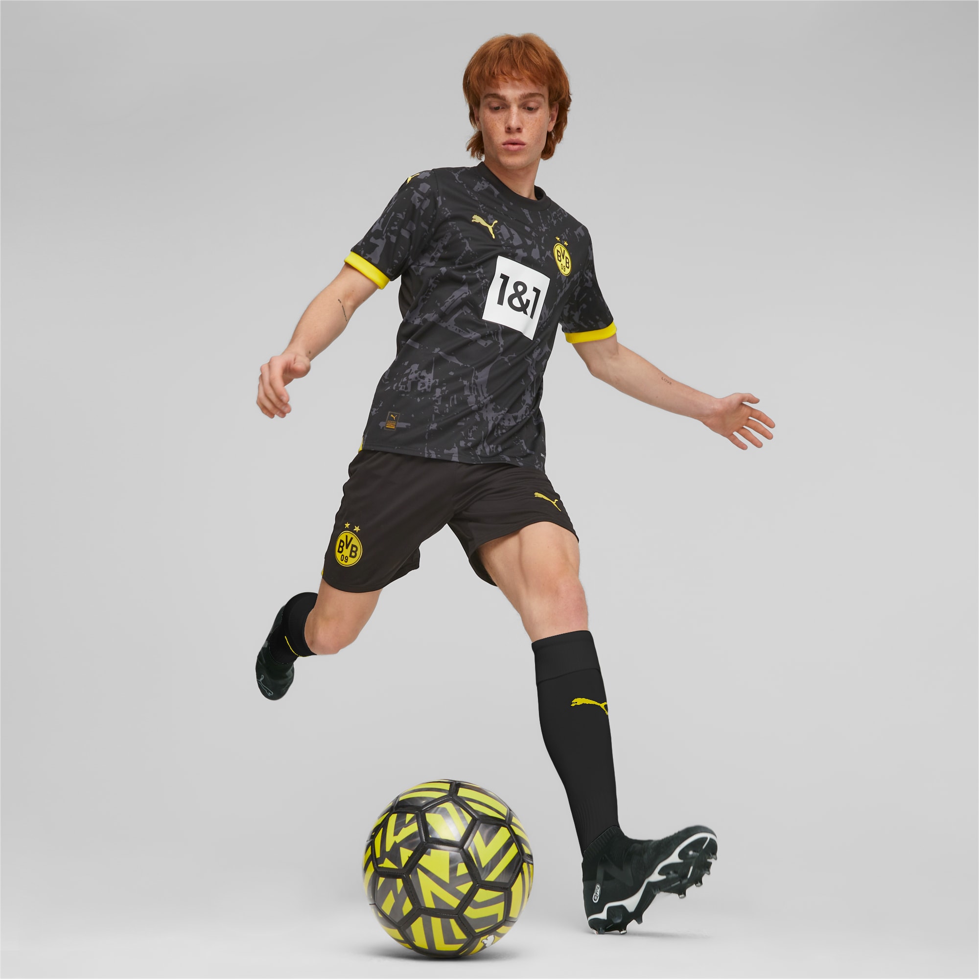 Borussia Dortmund 2023-24 Puma Away Kit