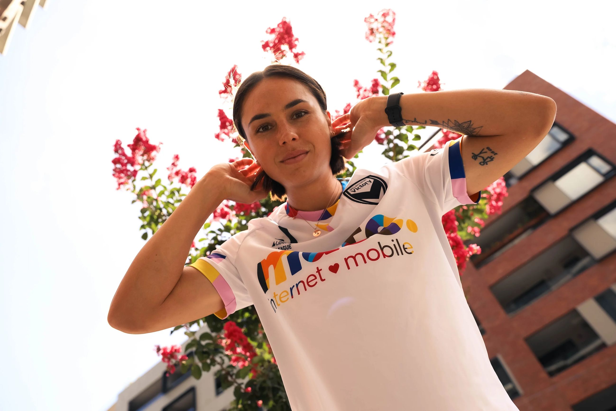 Melbourne Victory 2024 Macron Pride Cup Warm-Up Shirt