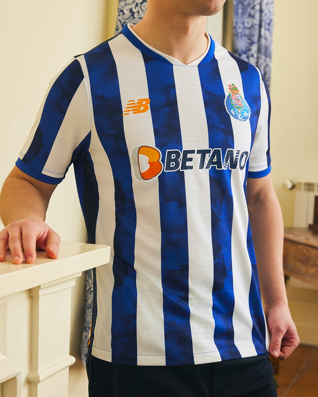 FC Porto 24/25 New Balance Home Kit