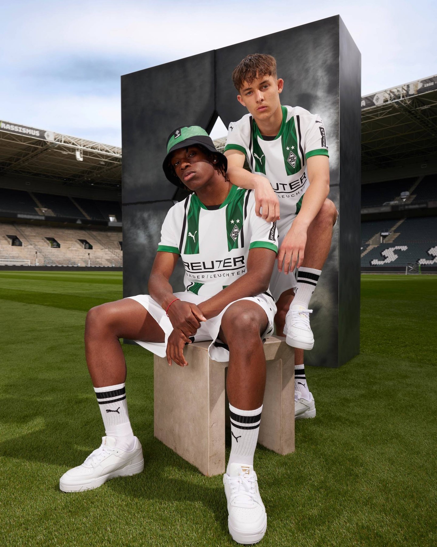 Borussia Mönchengladbach 24/25 Puma Home and Away Kits - Football Shirt ...