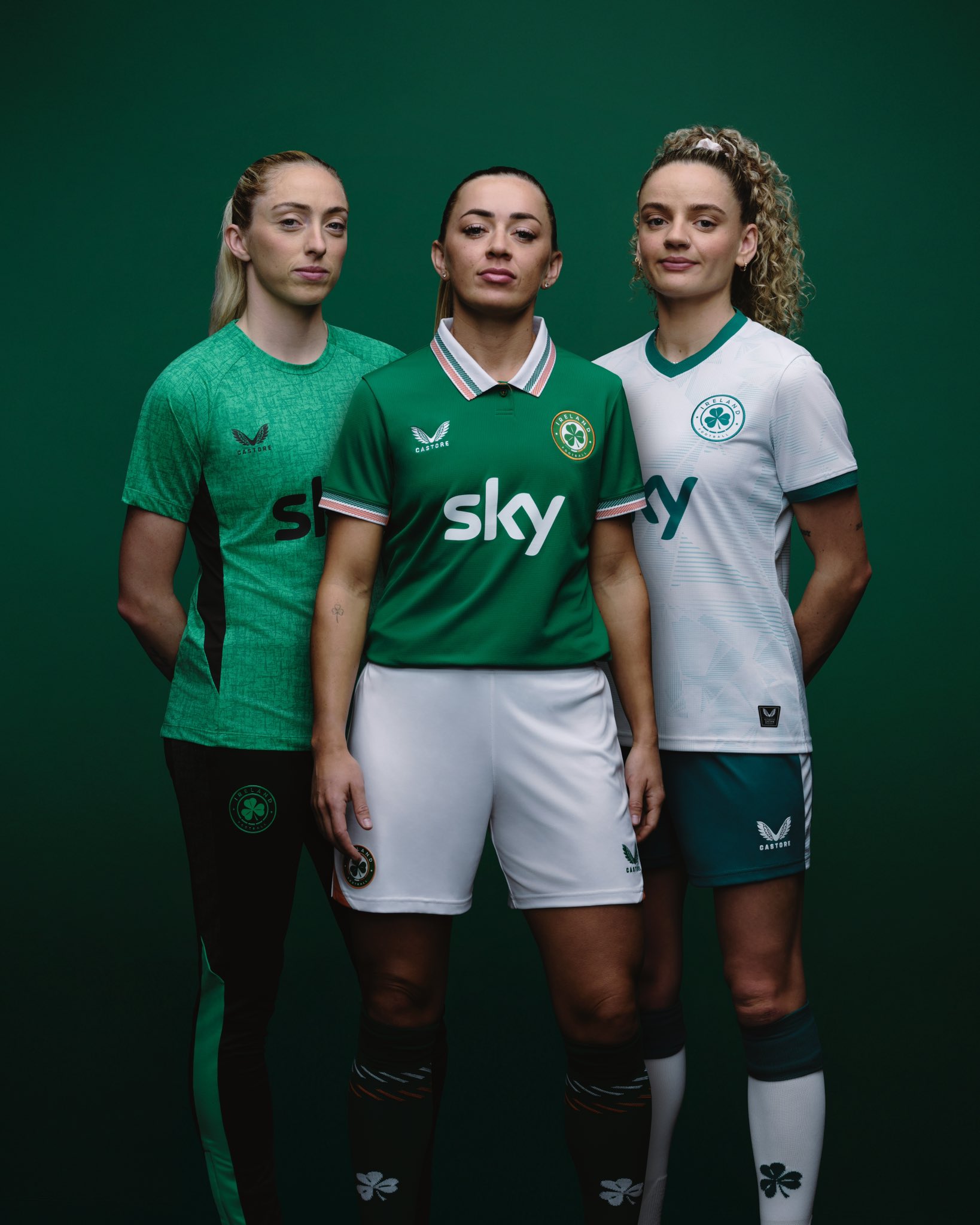 Ireland 25/26 Castore Women’s Home and Away Kits - Football Shirt ...
