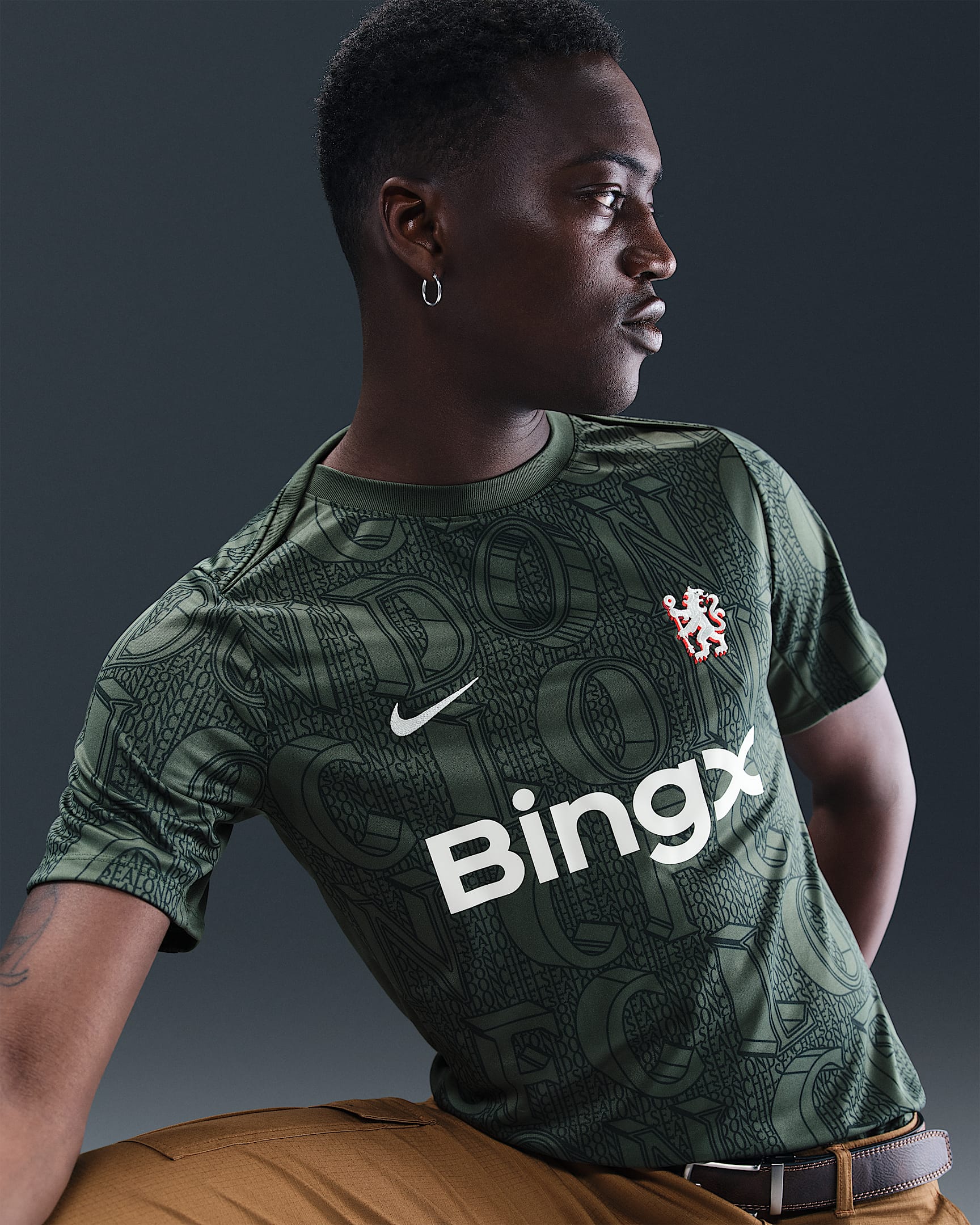 Chelsea 25/26 Nike Pre-match Jersey - Galactic Jade / Outdoor Green ...