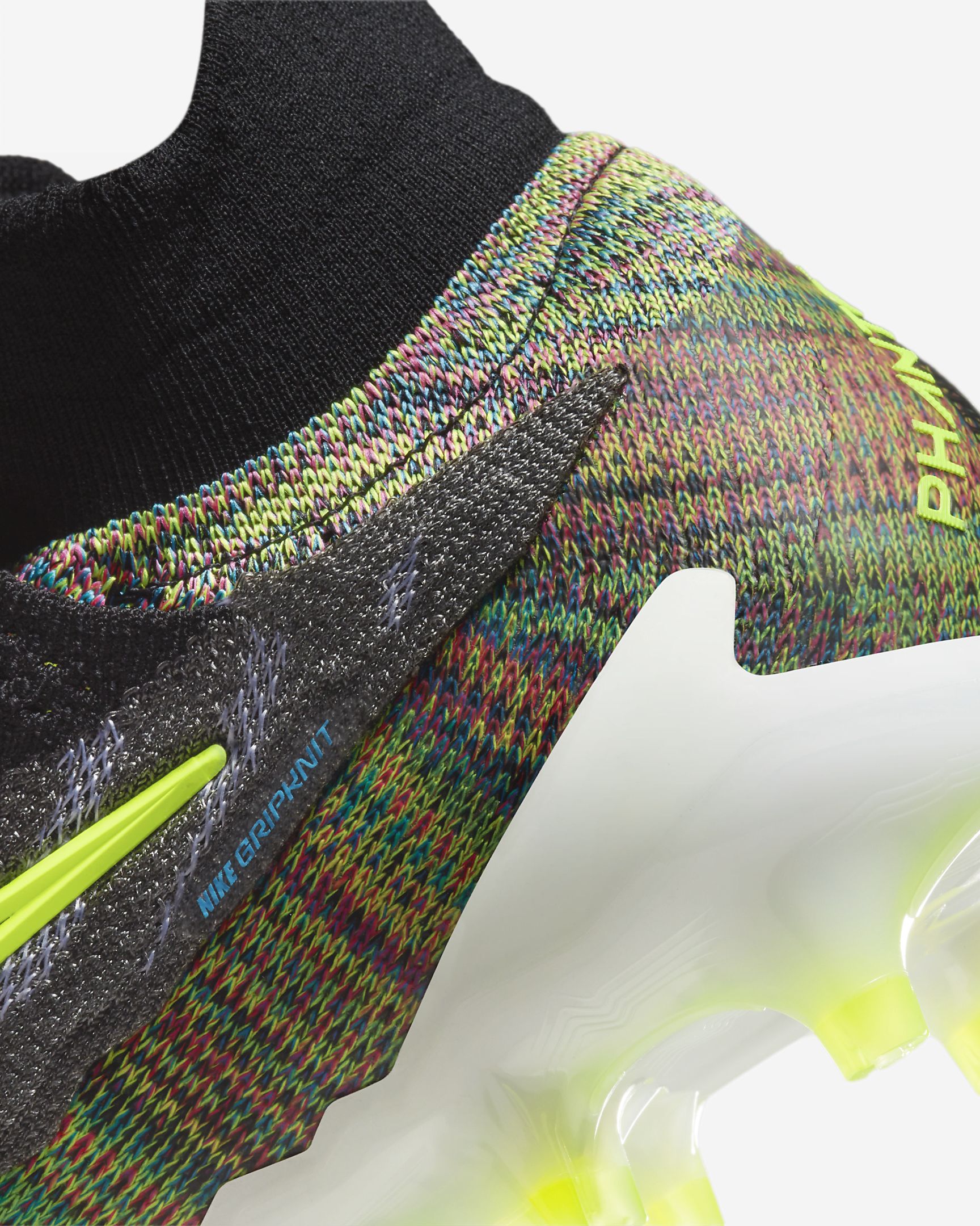 Nike Gripknit Phantom GX Elite Dynamic Fit Fusion FG - Black / White ...