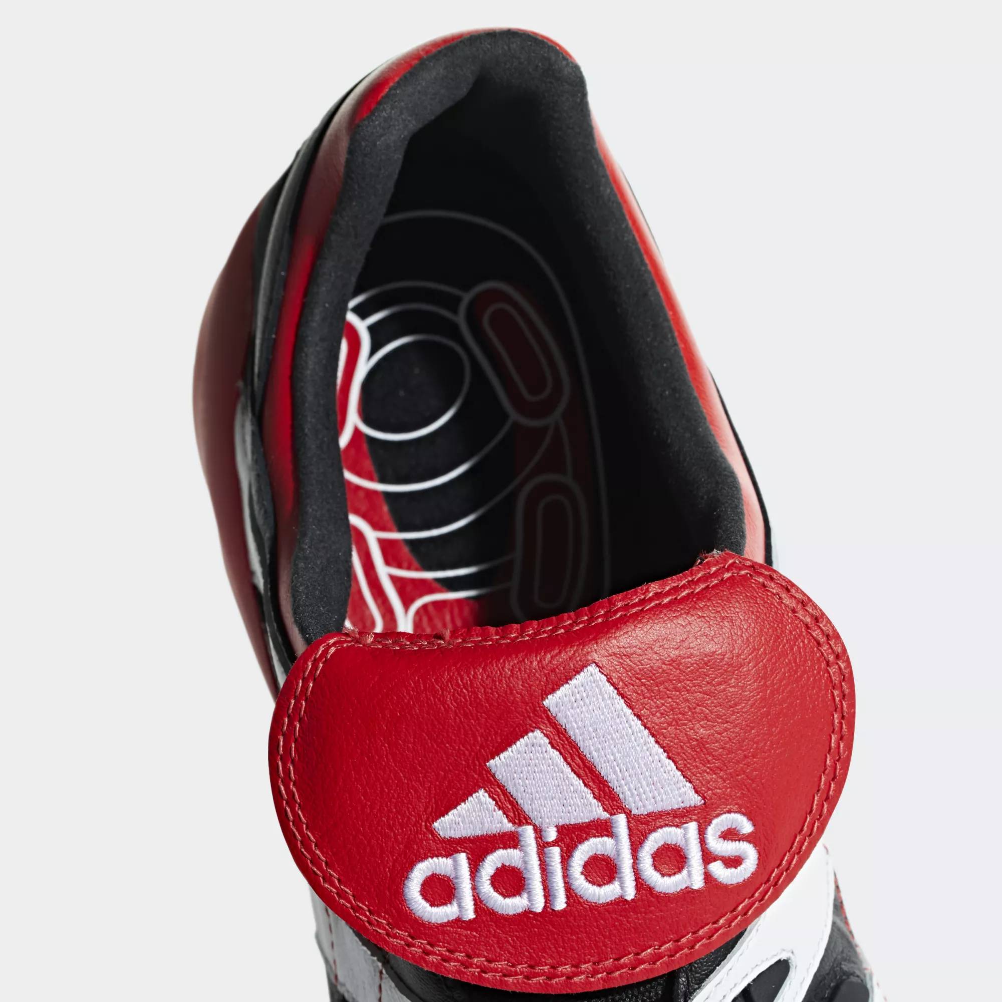 Adidas Predator Accelerator FG - Core Black / Ftwr White / Red