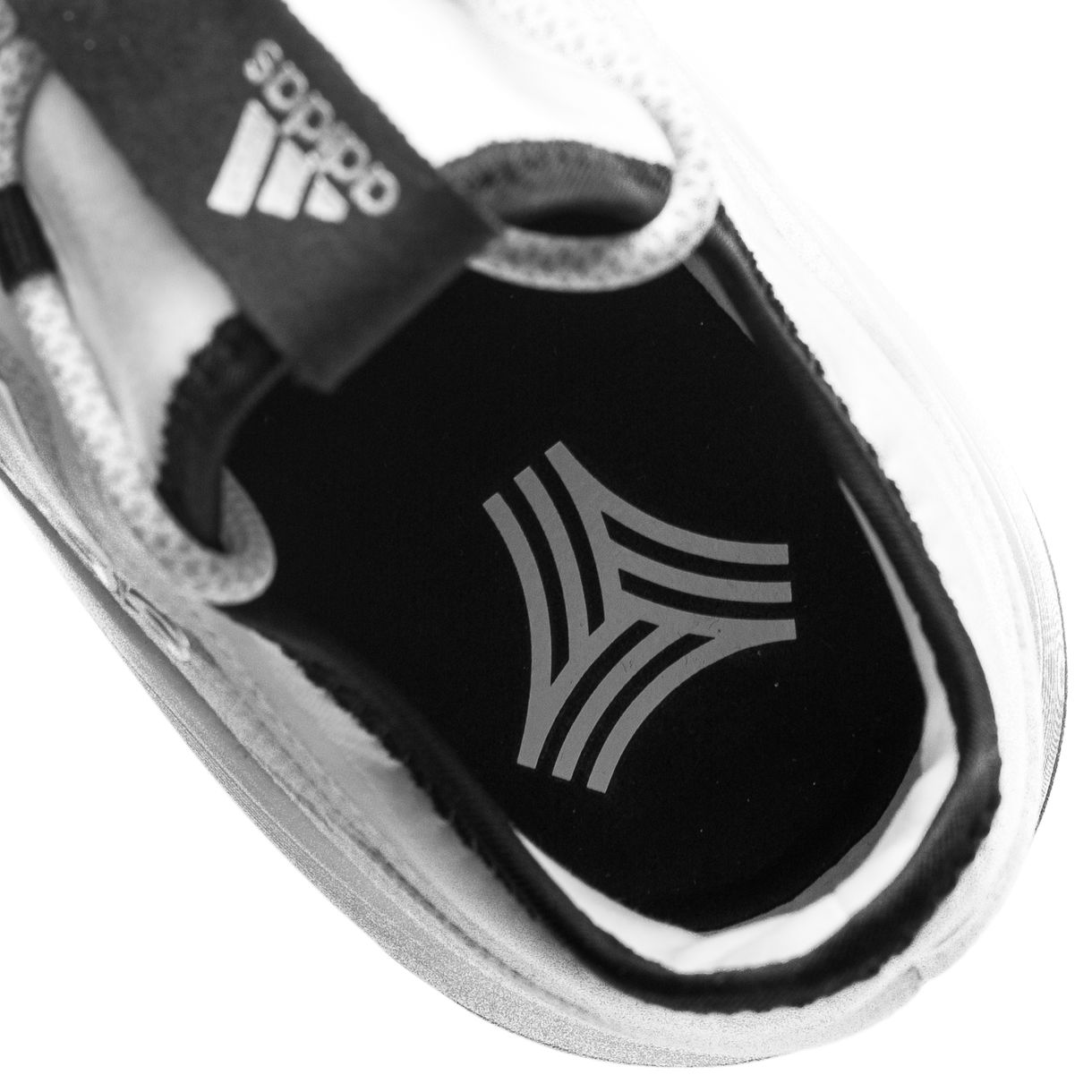 Adidas X Tango 16.2 Trainer Street Camouflage - Crystal White / Core ...