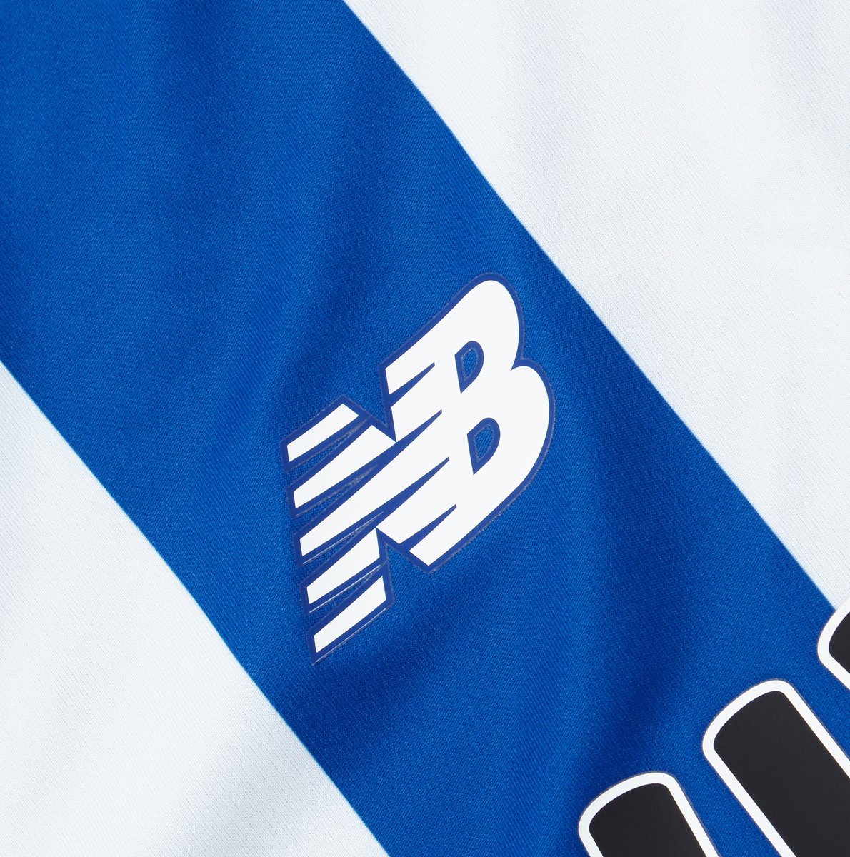 FC Porto 2017-18 New Balance Home Kit - Football Shirt Culture - Latest ...