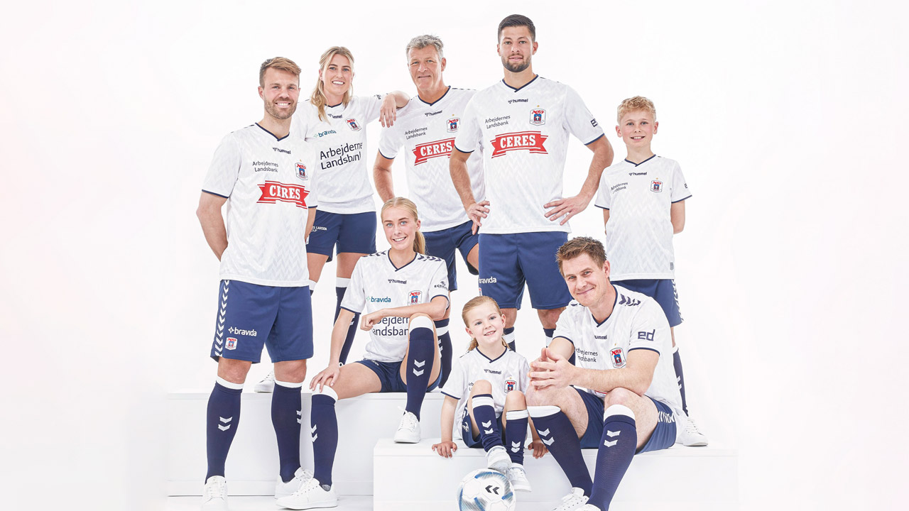 AGF 2023-24 Hummel Home Kit Video